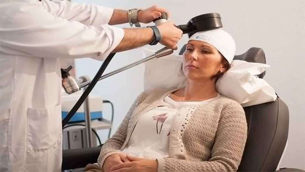 تحریک مغناطیسی مغز(rTMS)چیست؟هزینه هر جلسه rtms در تهران1403